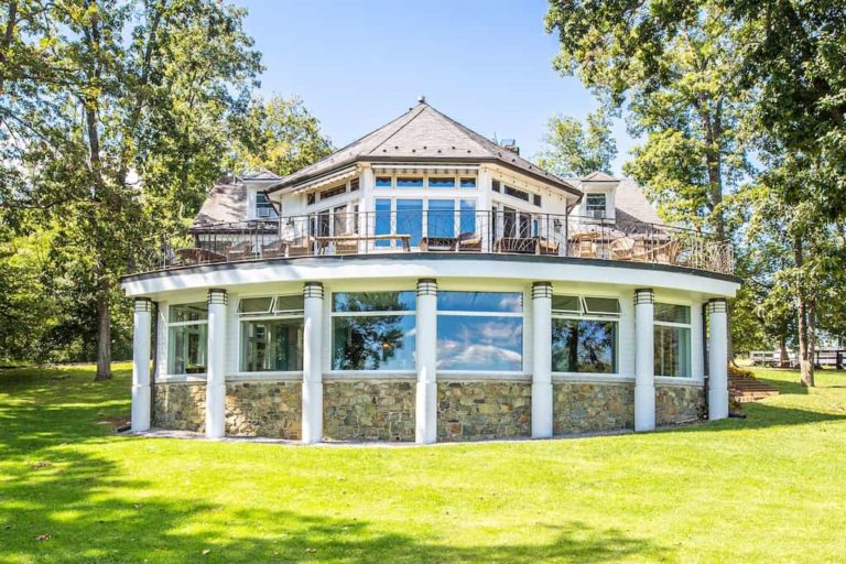 The Best VRBO Wedding Venues in Virginia - Kara Leigh Creative