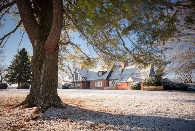 The Best VRBO Wedding Venues in Virginia - Kara Leigh Creative